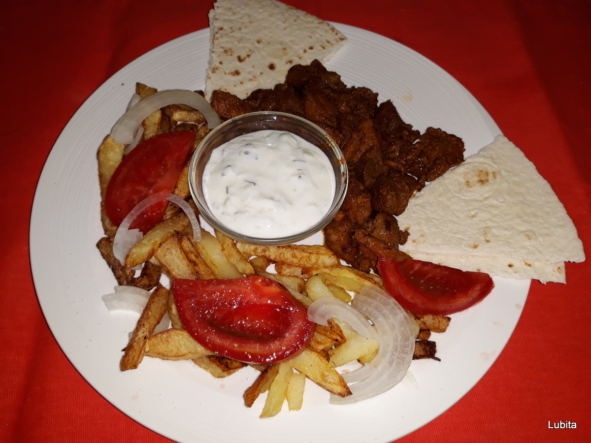Lulu - Povesti din Bucatarie: Gyros