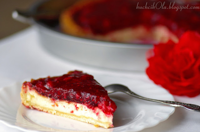 Home-made food... and not only: Tarta z mascarpone i malinami