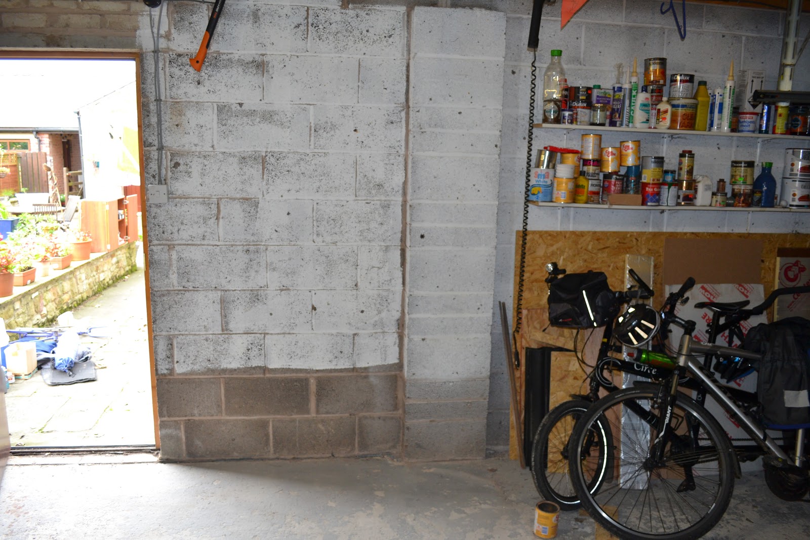 Bakes, Bikes and Boys: Tufferman Garage Shelving Review