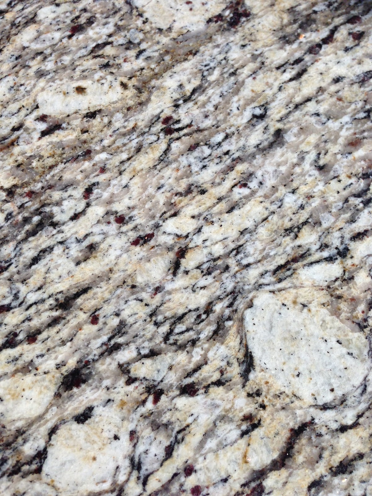 Anyone Can Decorate: The Mistake I Made in Choosing Granite