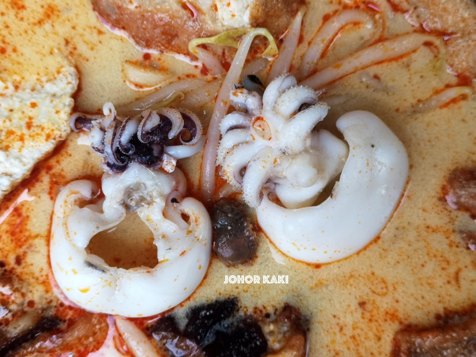 Foon Zhong (Foon Yew) Tuckshop Stulang Walk Curry Laksa Johor Bahru ...