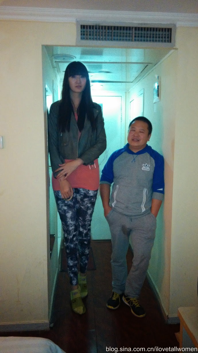 Tian-Yun Liang 197cm - Tall Woman - Height Comparison