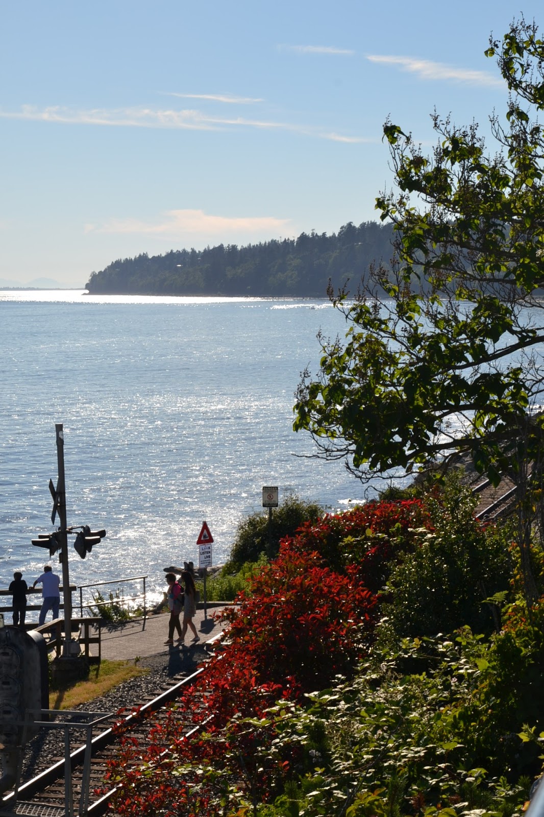 CANADA – VANCOUVER AND SURROUNDINGS - White Rock Beach | On a journey ...