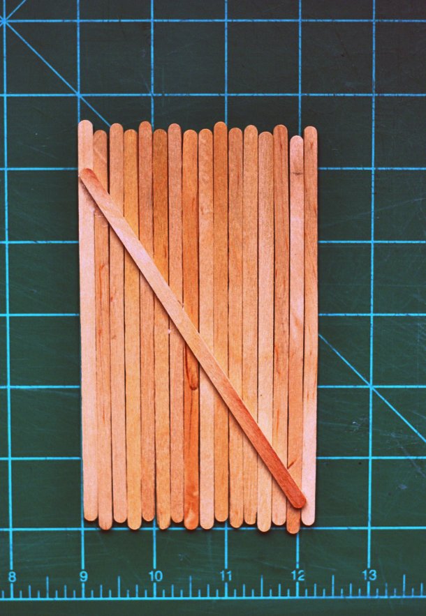DIY: popsicle stick coasters on this rainy day