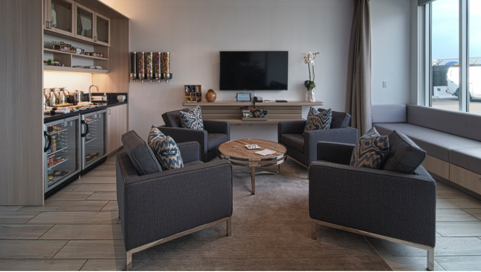 VIP AT LAX - #IHeartHollywood