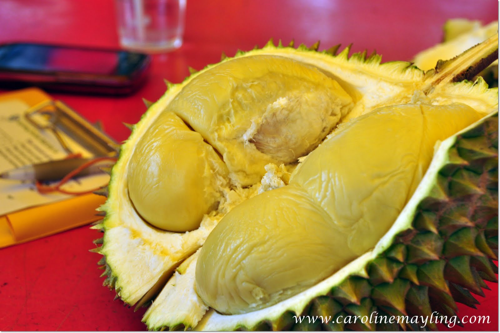Durian Love @ USJ14 & Heart To Heart by 4 Minute - carolinemayling