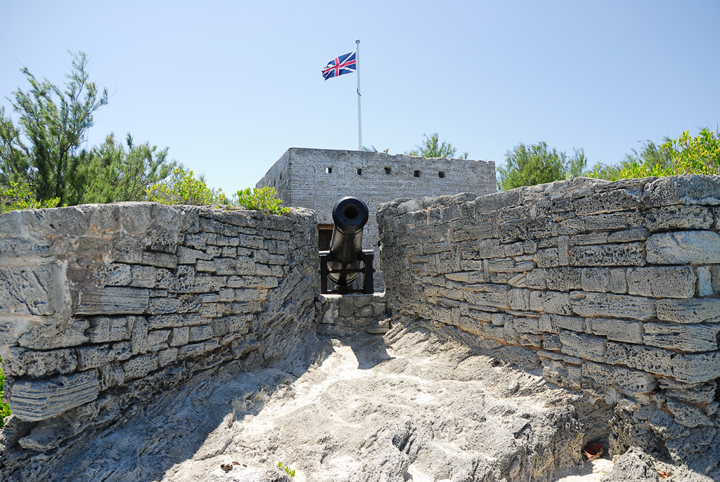 Bermuda defense force (pics) > General Discussion > AR15.COM