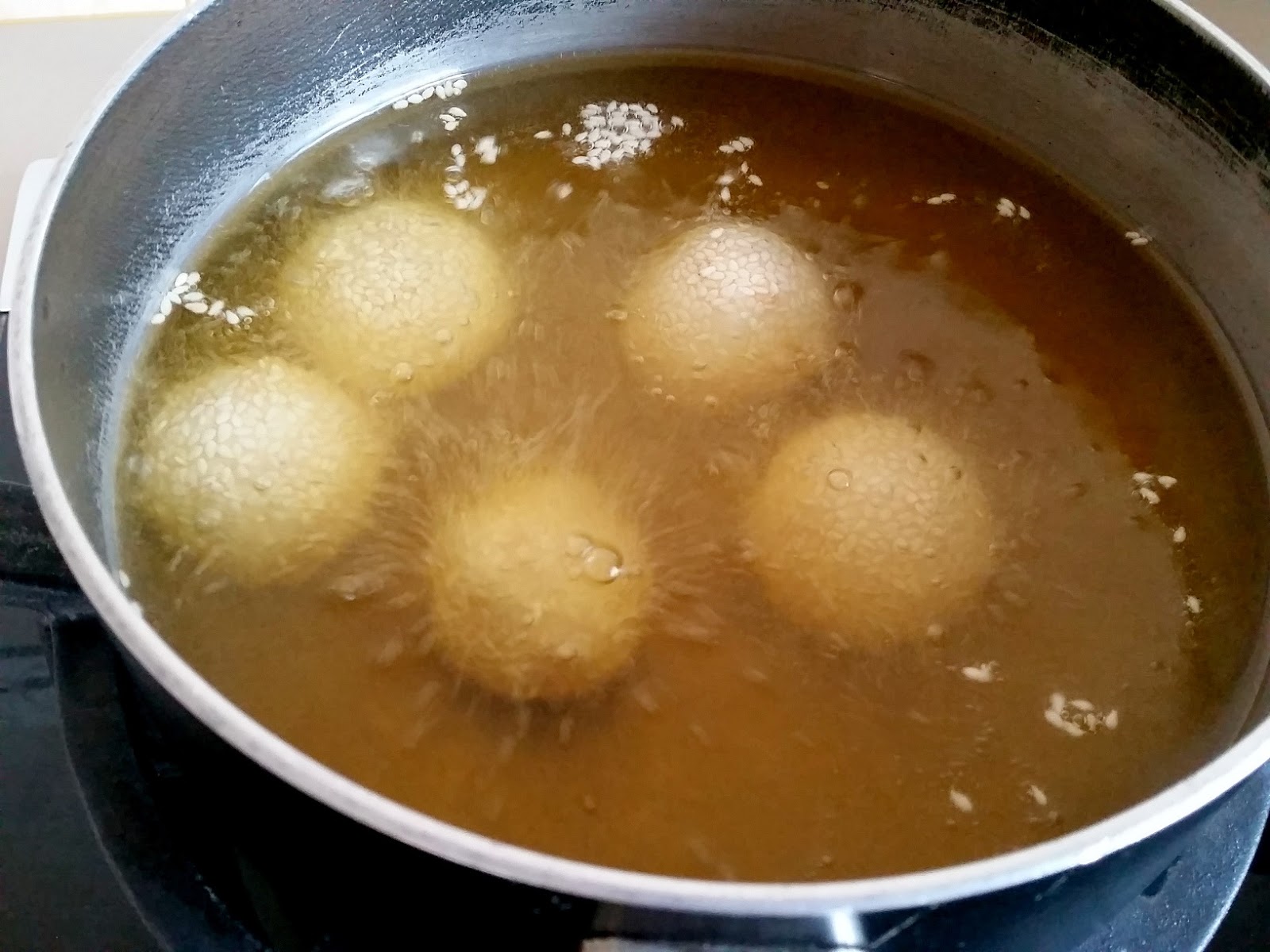 The Informal Chef: Sesame Balls/ Jin Dui 煎堆