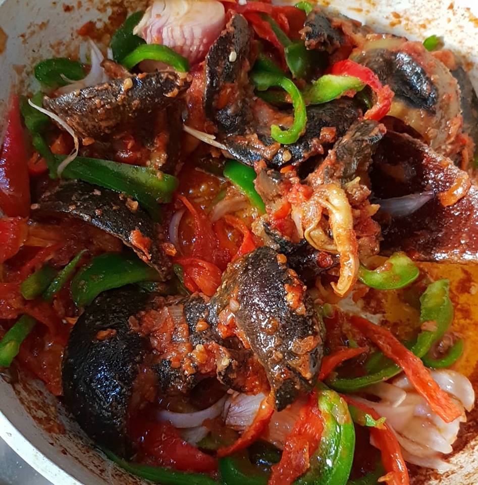 PEPPERED STEWED SNAILS