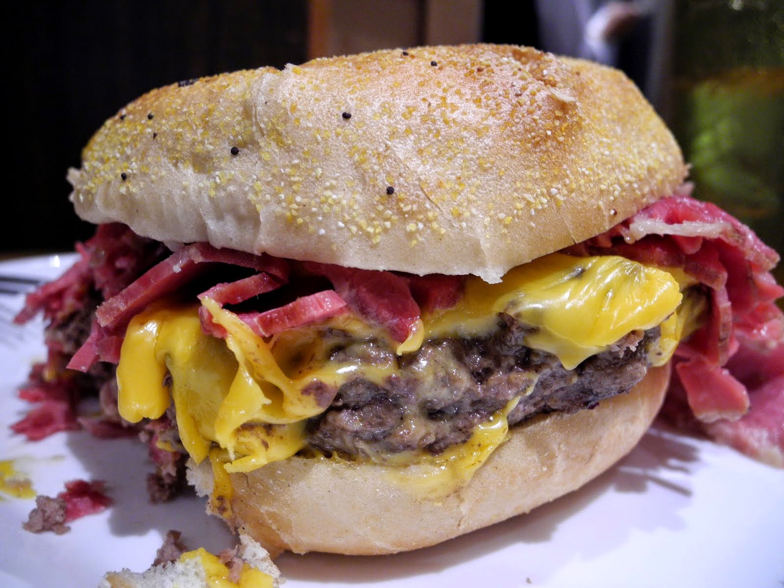 Carnegie Deli, New York : Eating Without Moving