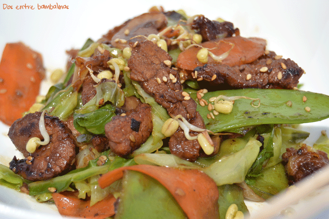 dos entre bambalinas: Comida china: Wok