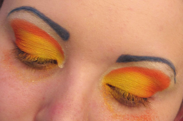 Bumzigana's World of Creativity: Femme Alien/Futuristic Makeup Tutorial