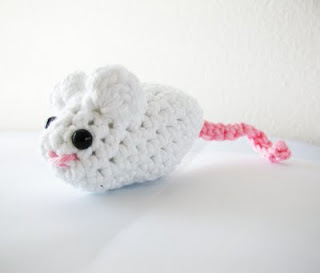 ANNEMARIE'S BREIBLOG: PATTERN MOUSE - PATROON MUIS