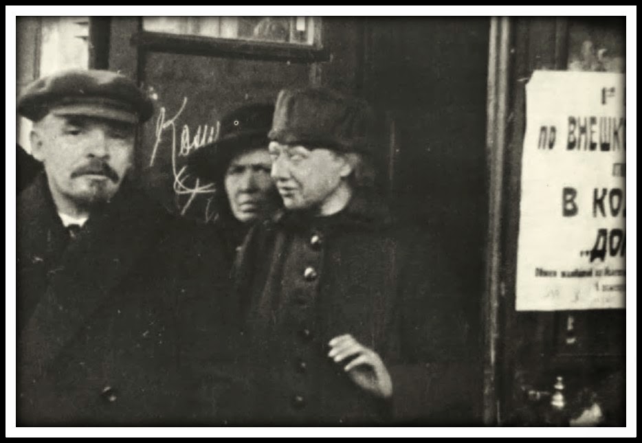 ASUNTOS FERROVIARIOS - RAILWAY AFFAIRS: EL VIAJE EN TREN DE LENIN 05/2013