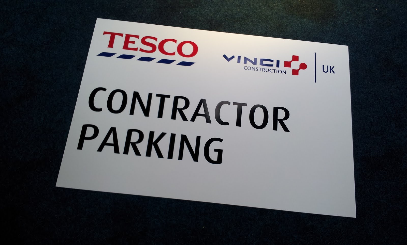 The Green I Signs Blog: VINCI Construction Health & safety site signage ...