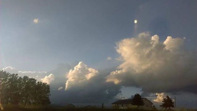 Strange unknown square object shoots out of a cloud over Missouri