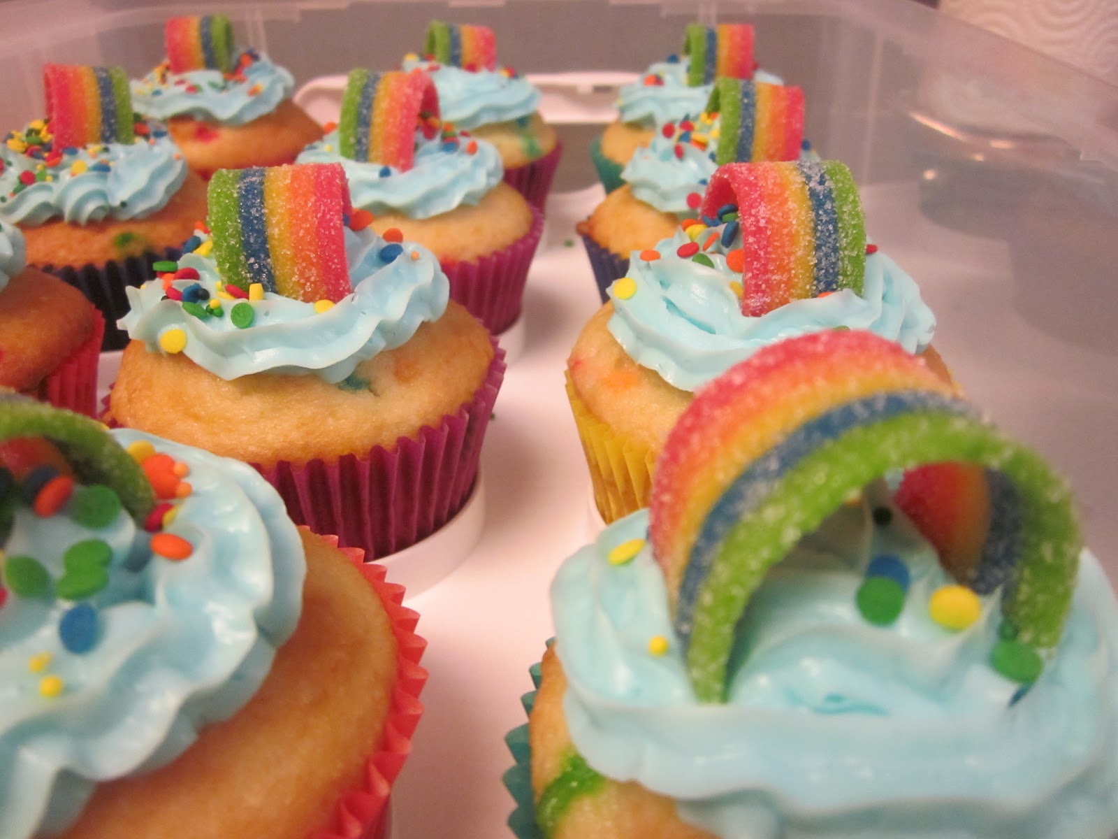 Embellishing Life: Rainbow Cupcakes