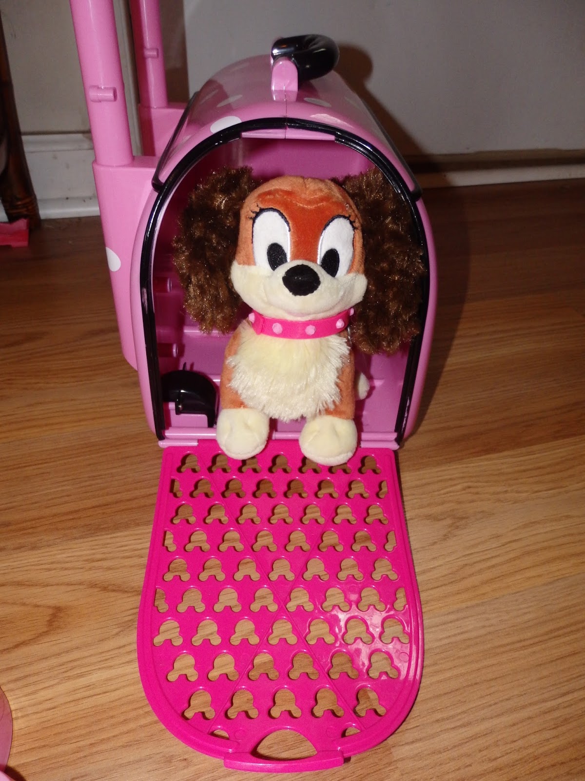 New Age Mama: Celebrate the Release of Minnie's Pet Salon with a ...