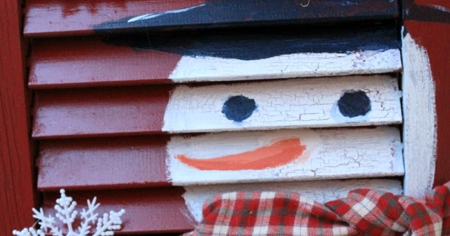 Frosty the Snowman Wooden Shutter Repurpose - Crafts a la mode