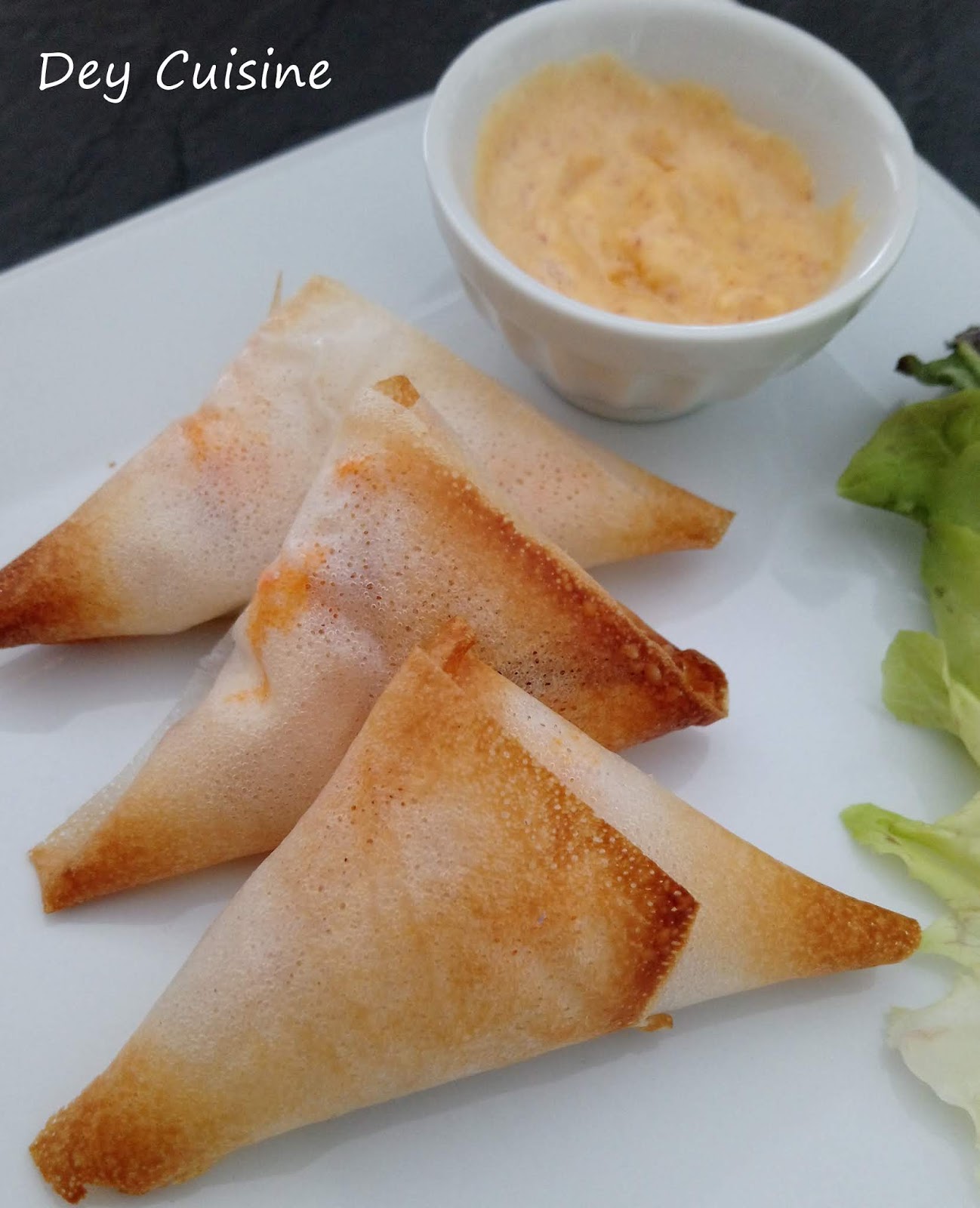 Dey cuisine: Samoussas poulet & chorizo et sauce crème au chorizo