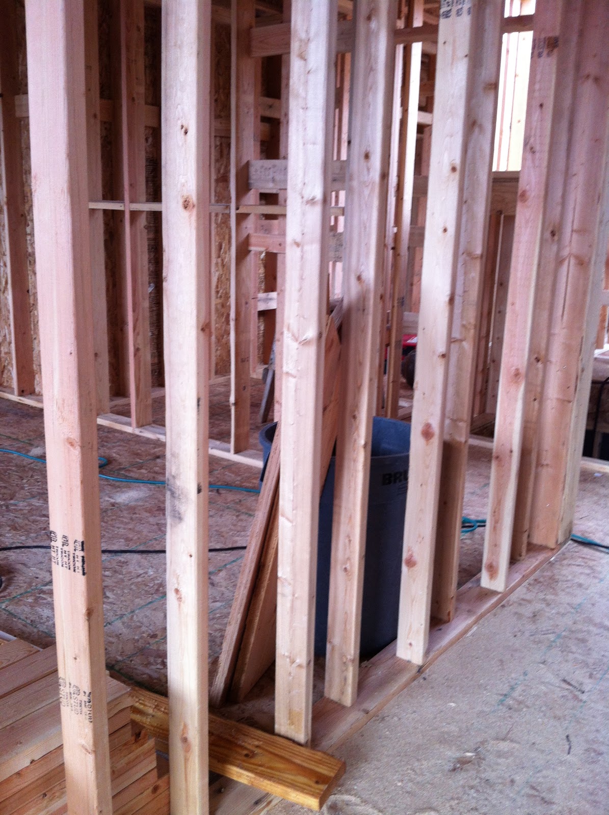 design dump: framing tip: staggering studs for soundproofing