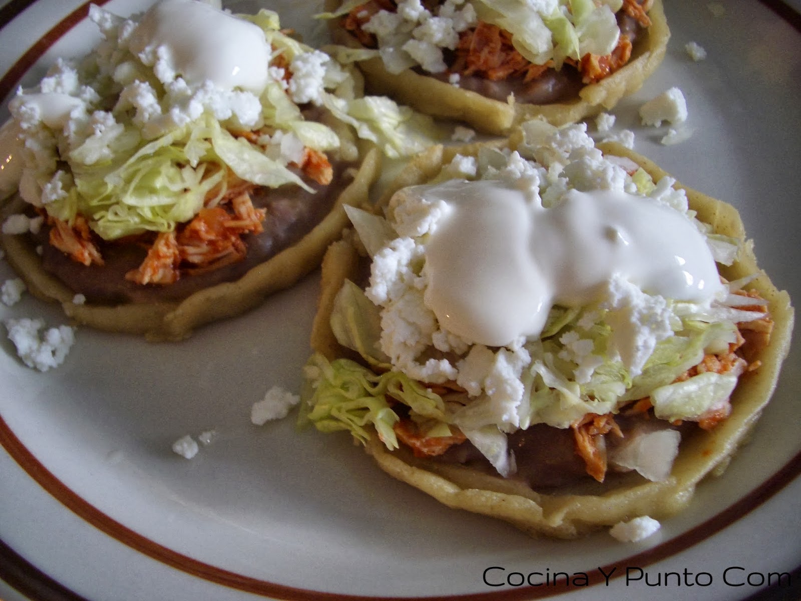 Cocina y Punto Com: Sopes - Sopes de Pollo