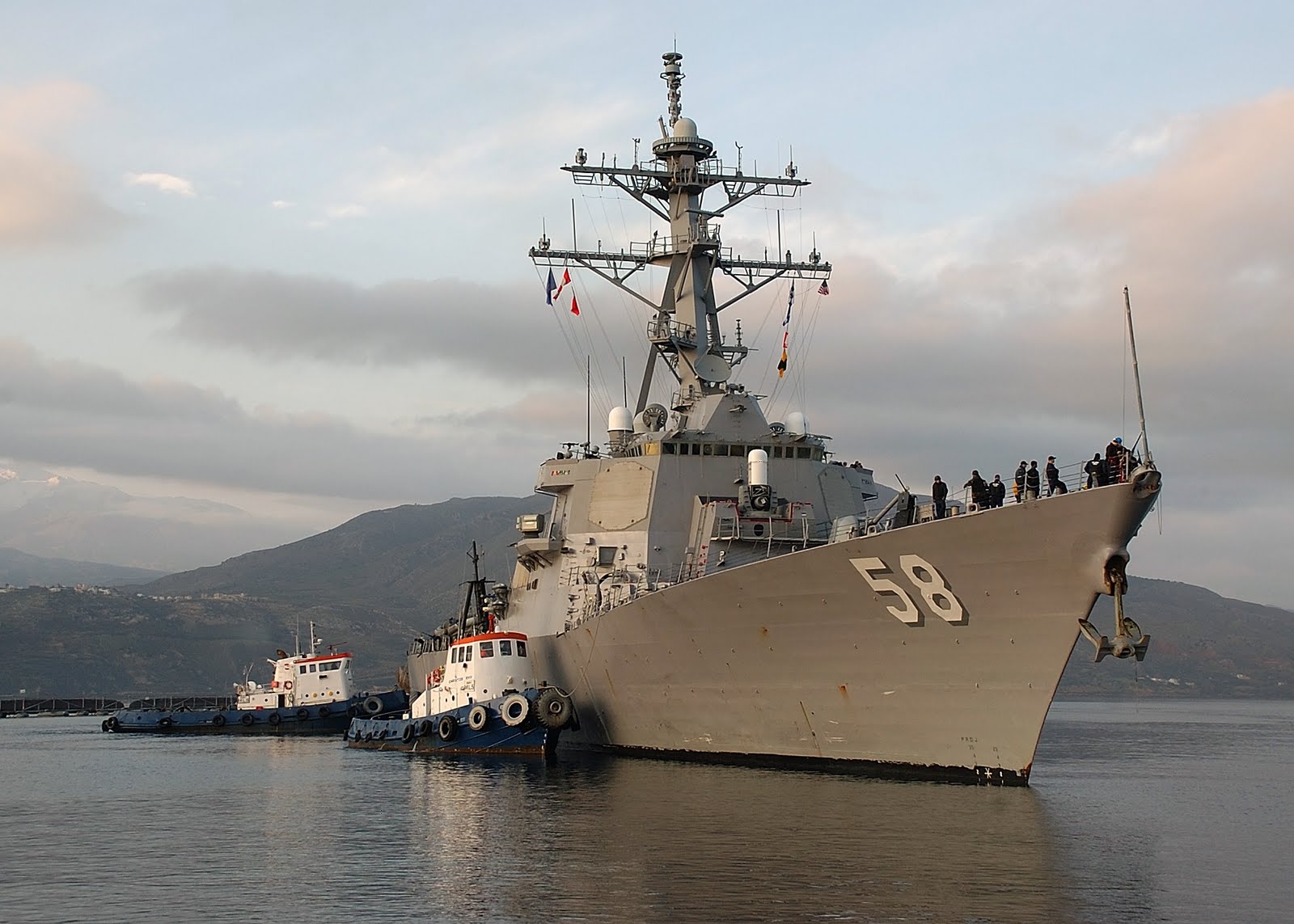 Naval Photos: USS Laboon (DDG 58)