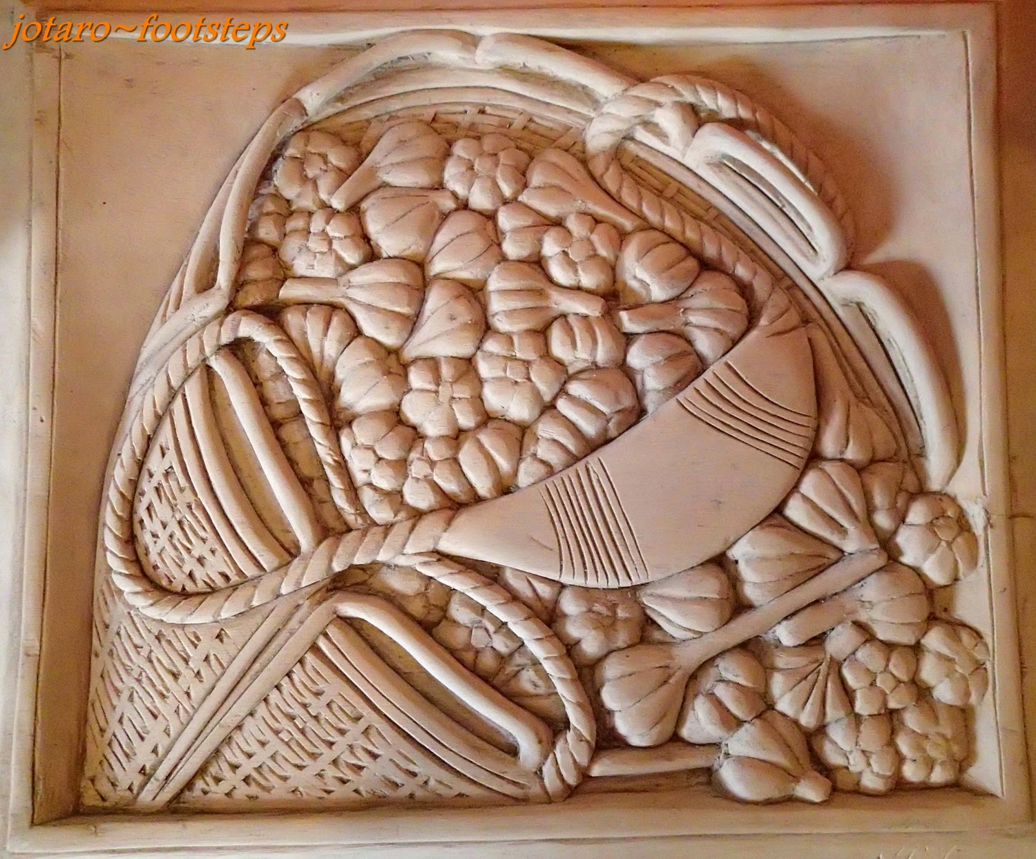 Footsteps - Jotaro's Travels: Art Gallery : Filipino Ivatan Art @ Batanes