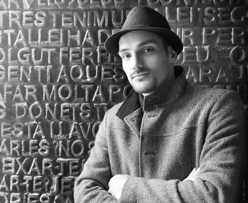 VOTRE ART: Ben Heine - Visual creator, Inventor of "Pencil Vs Camera"