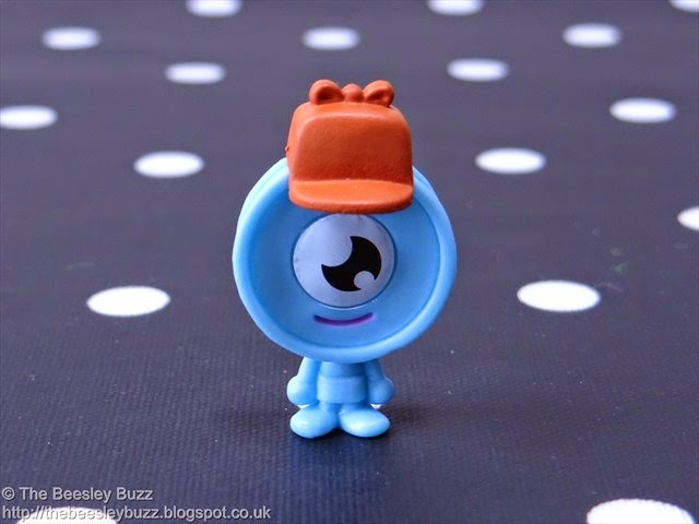 Here we are again for the next day of the very exciting Moshi Series 11 ...