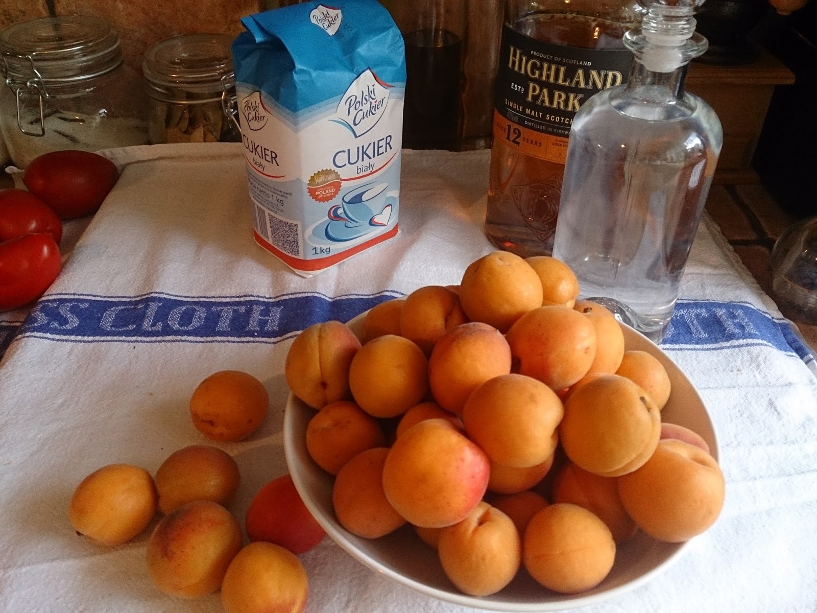 Miód i pieprz: nalewka z moreli