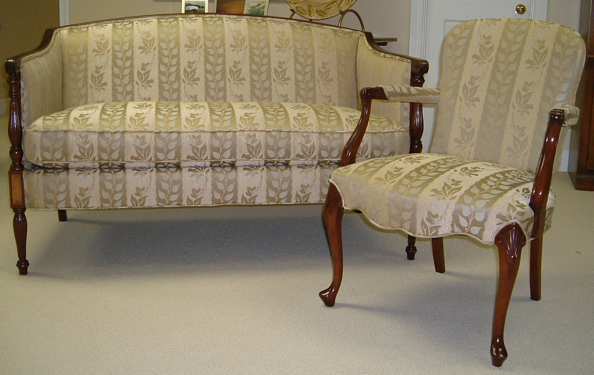 Wydeven Designs: Furniture Style Series - Sheraton Style Settees