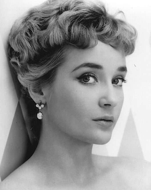 I mean, she is just beautiful. | Sylvia syms, Vintage hollywood stars ...