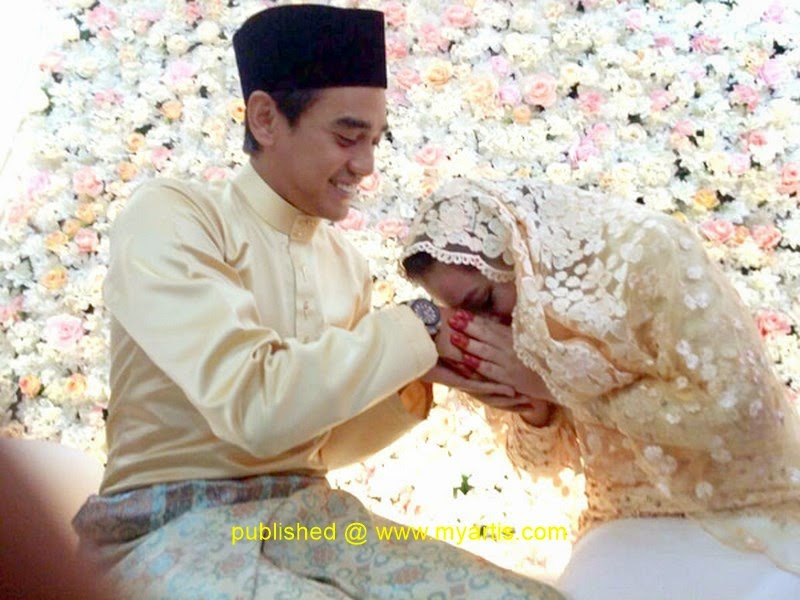 Berita, Hiburan Artis Di Malaysia: PENYAMPAI BERITA ASTRO AWANI, ASHWAD ...