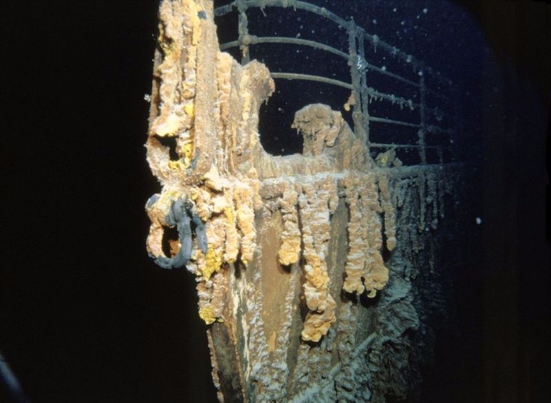 27 Haunting Photos of the Wreck of the Titanic When It Was First ...
