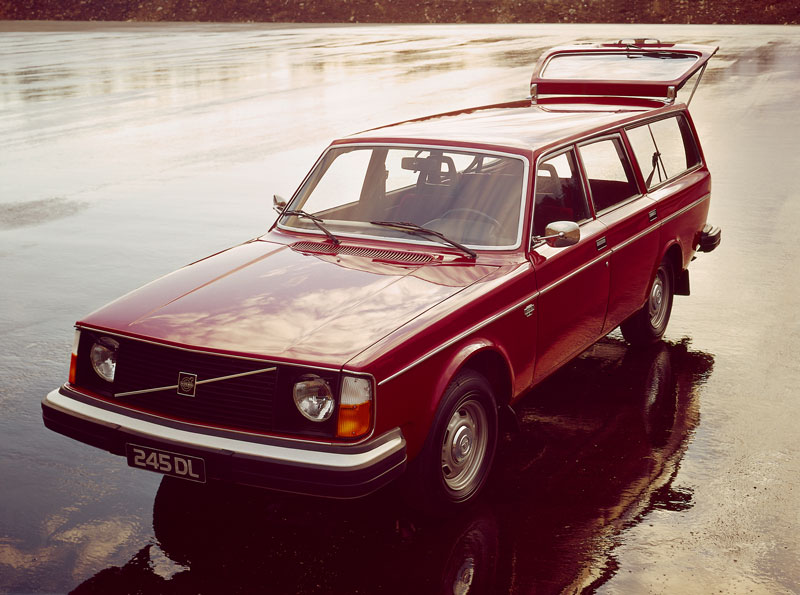 1974 Volvo 245 Estate | PrimierAuto