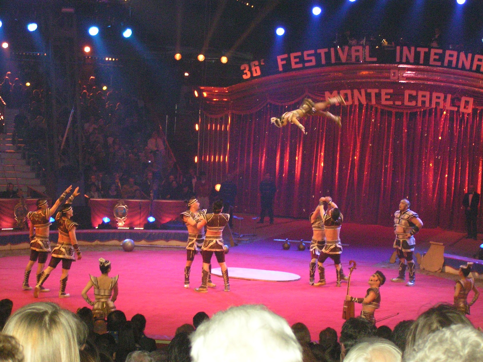 U.P.A.A.C: SE PRESENTÓ EL 36º FESTIVAL INTERNACIONAL DE CIRCO DE MONTE ...