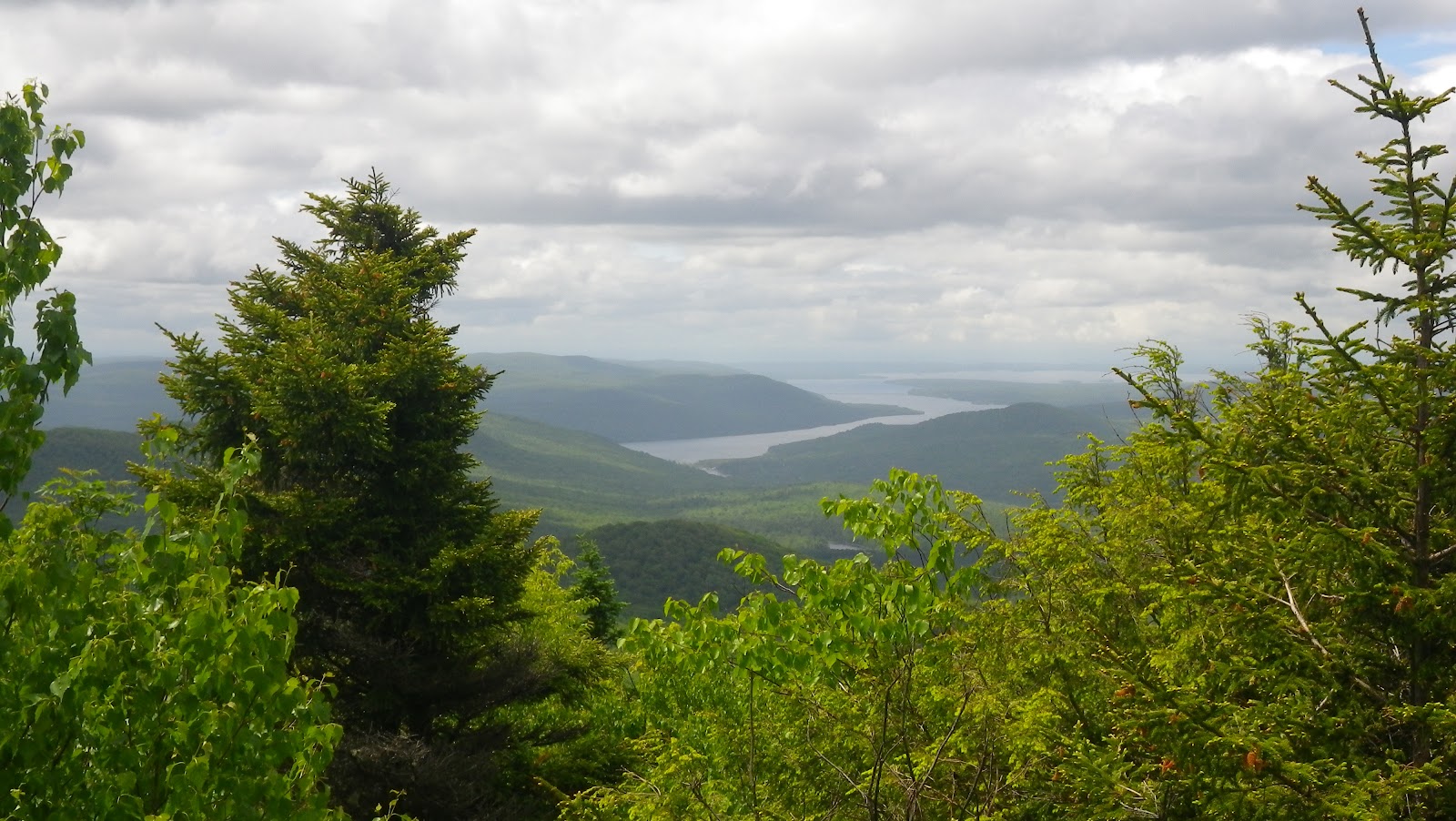 Dave'n'Kathy's Vagabond Blog: Mount Hadley