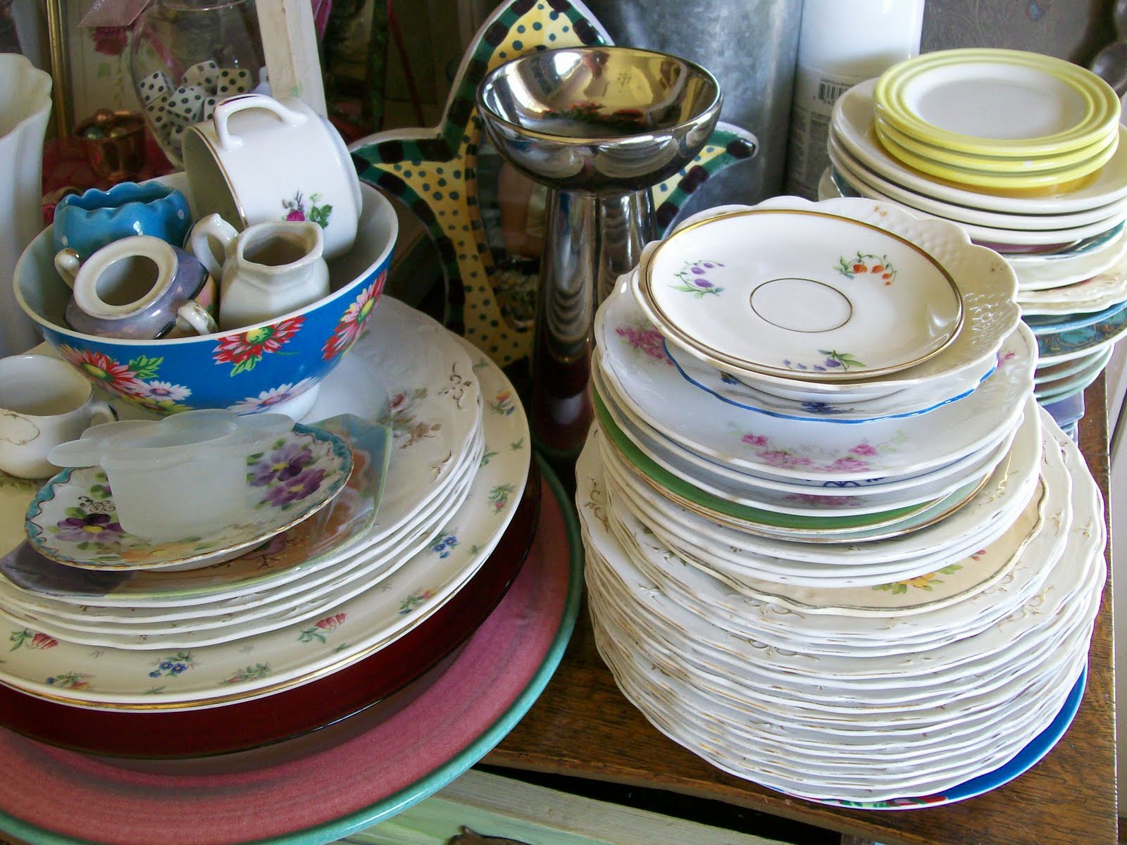 lynnesfinds: My vintage dishes creation!