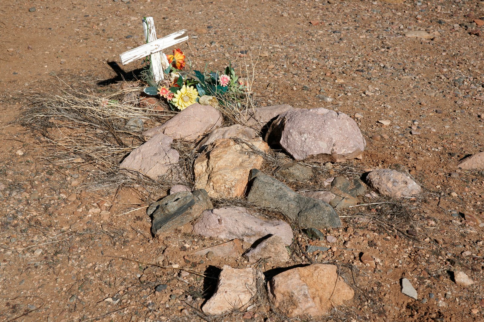 The Old Cowboy and Photography: Pinal Pioneer Desert Graveyard