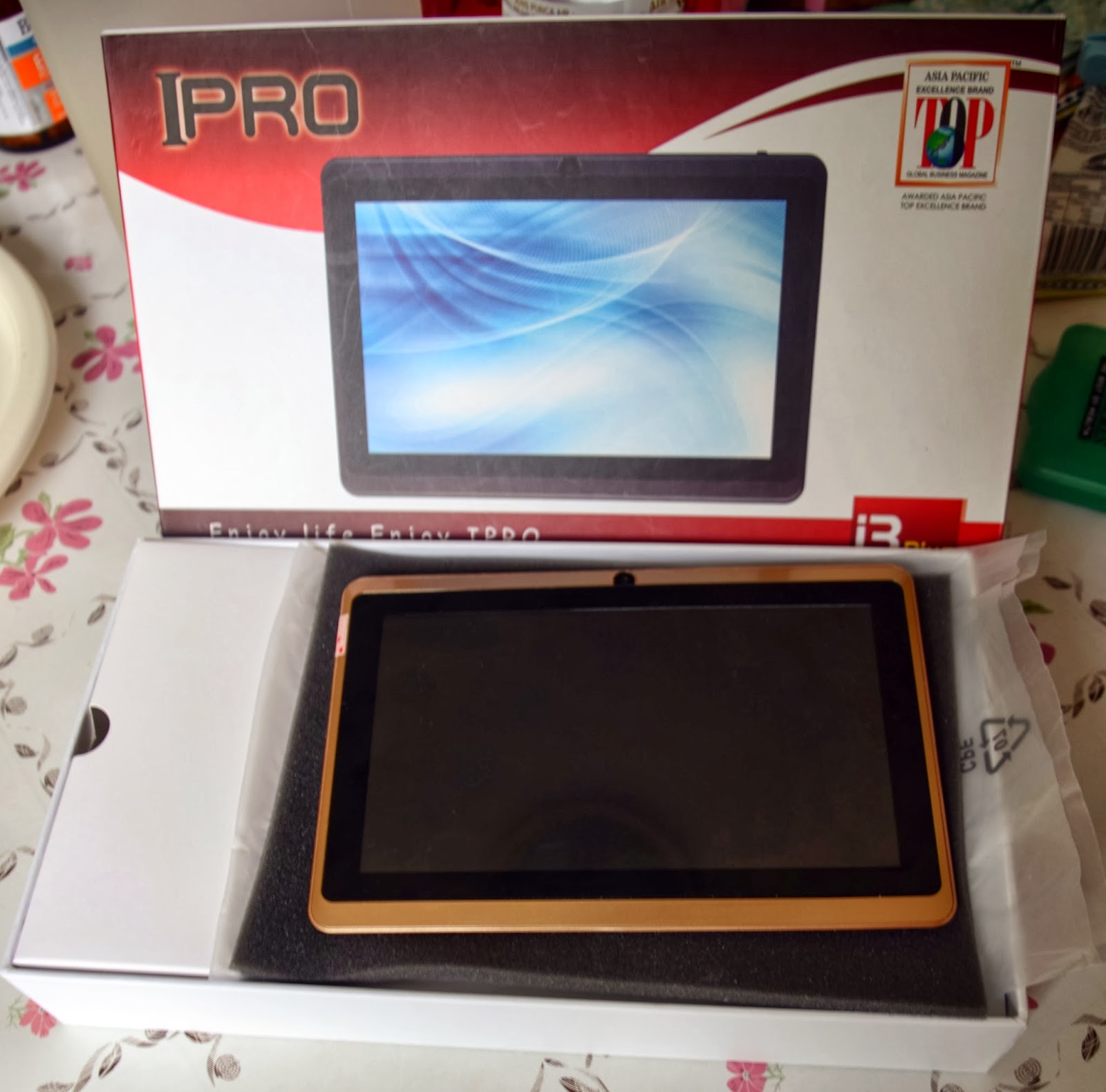 Gadget Review: Ipro I3Plus 7”