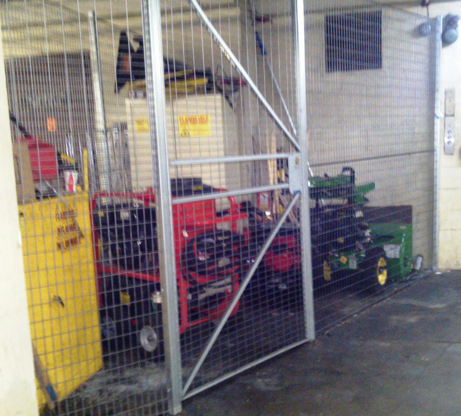 Wire Partitions NYC 10014 | Security Cages and Tenant Storage Lockers ...