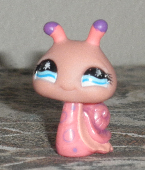 Collectomania: LPS Snails