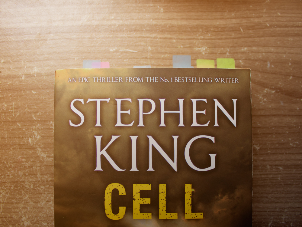 Book Review || CELL by Stephen King
