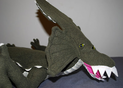 a patchwork world: Kokoleo Custom Acklay