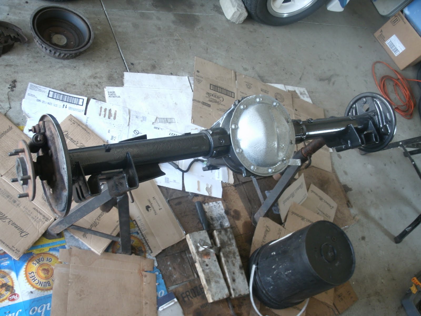 Domobomb's 1979 Camaro Z28: Swapping an Open Rear Differential into a ...