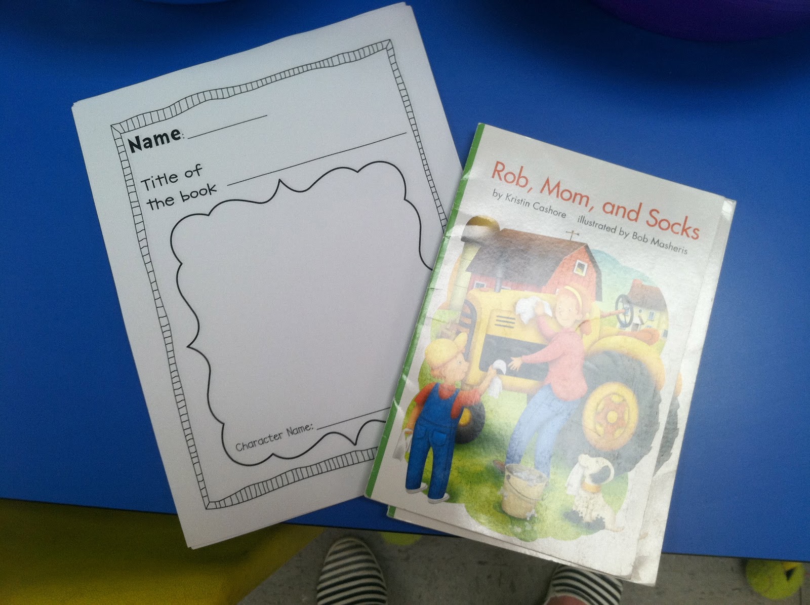 Life in First Grade: Reading Street Whole Group/Centers