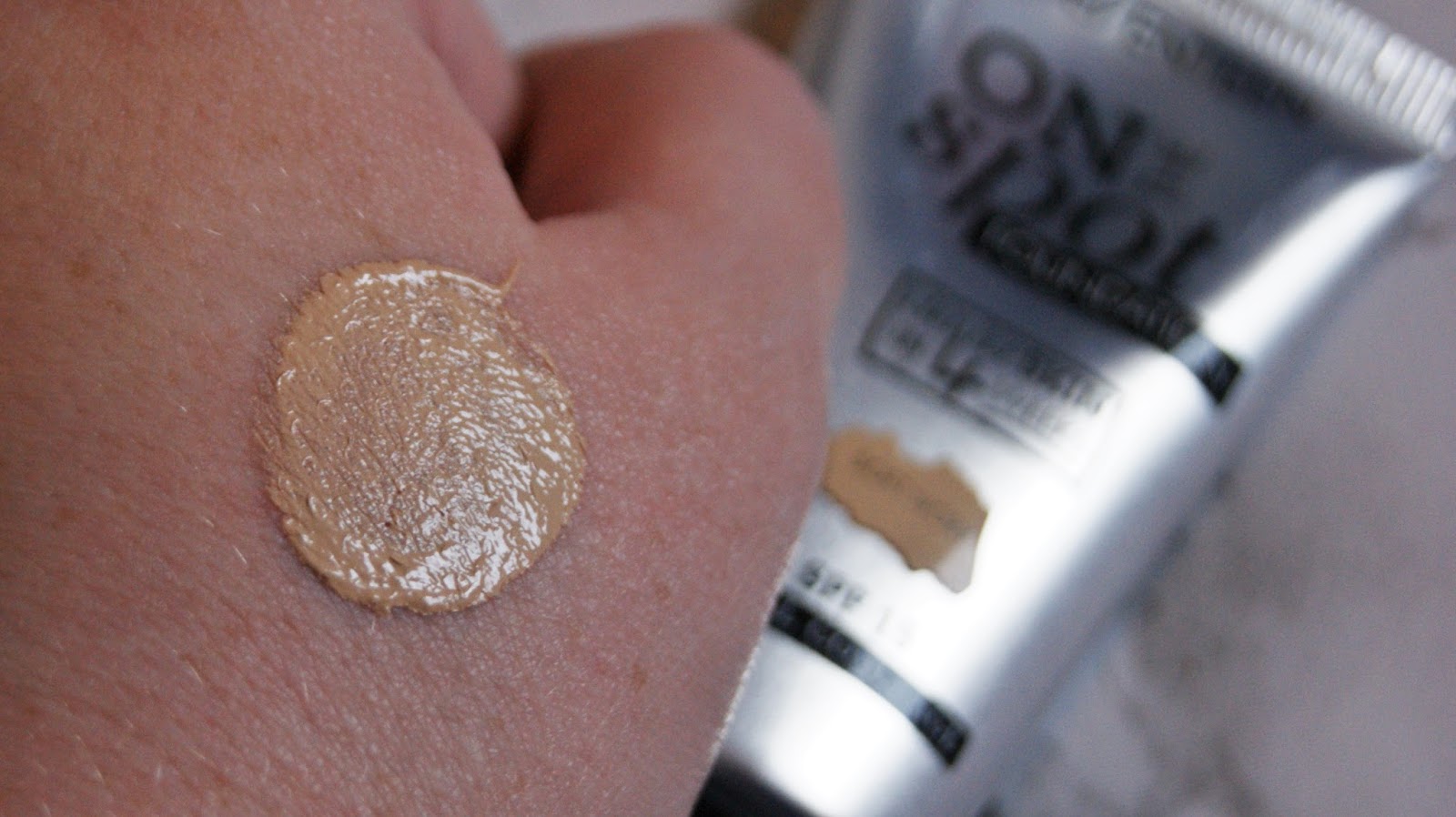 MY FAVOURITE WINTER FOUNDATIONS - A Life With Frills