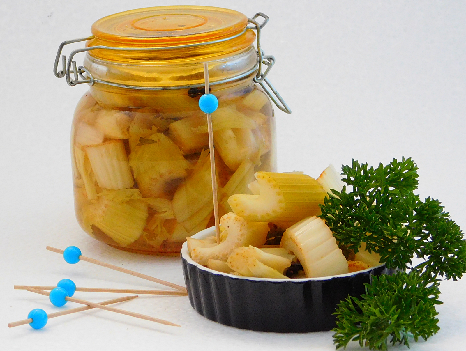 Stebelna zelena - zdrav prigrizek | BLAŽ KUHA - kuharski blog