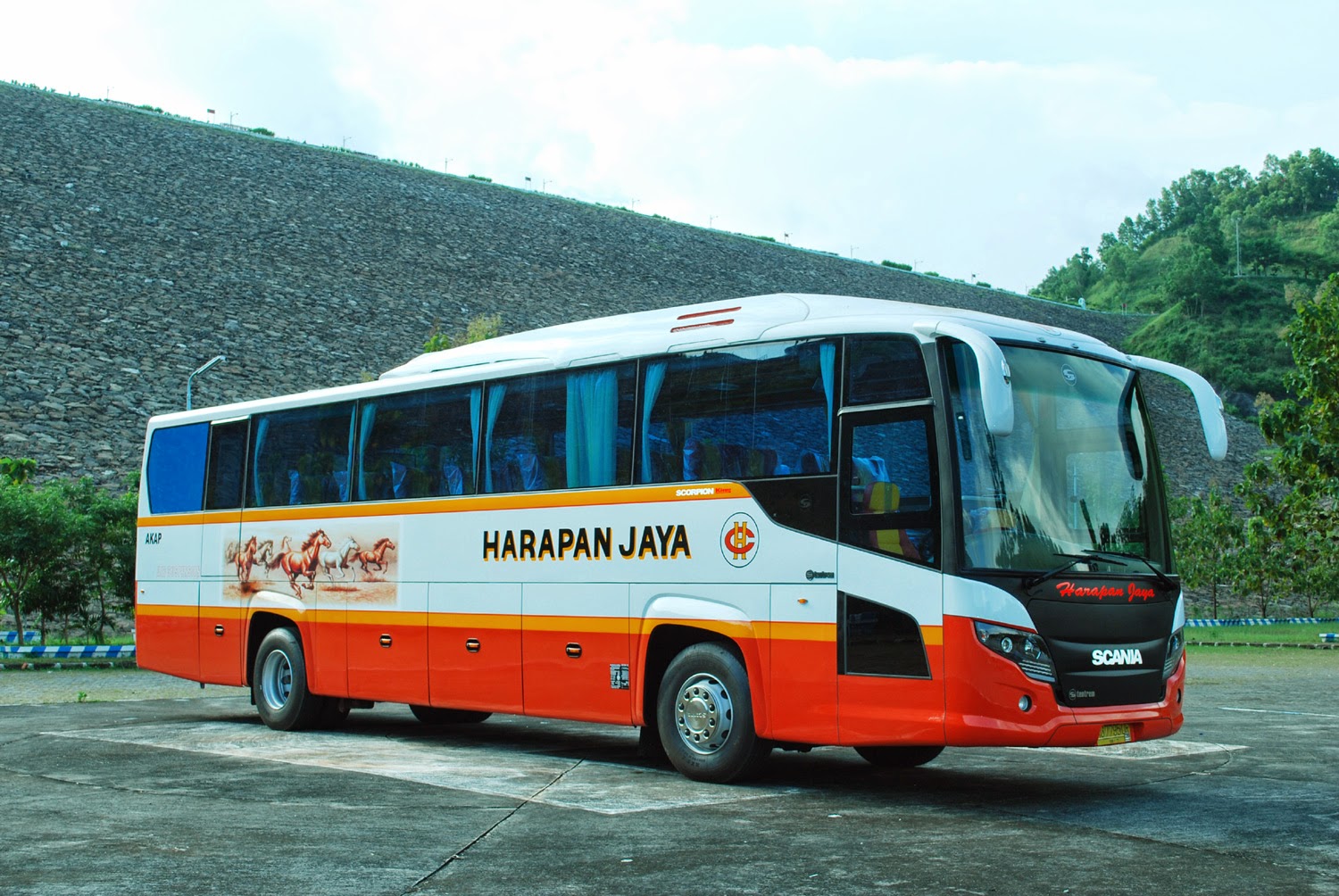 All About Bus Wallpaper in Indonesia: July 2014